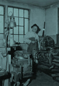 ÜBER UNS - OESTERLE